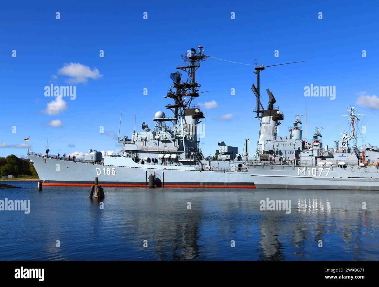 German minesweeper hi-res stock photography and images - Alamy