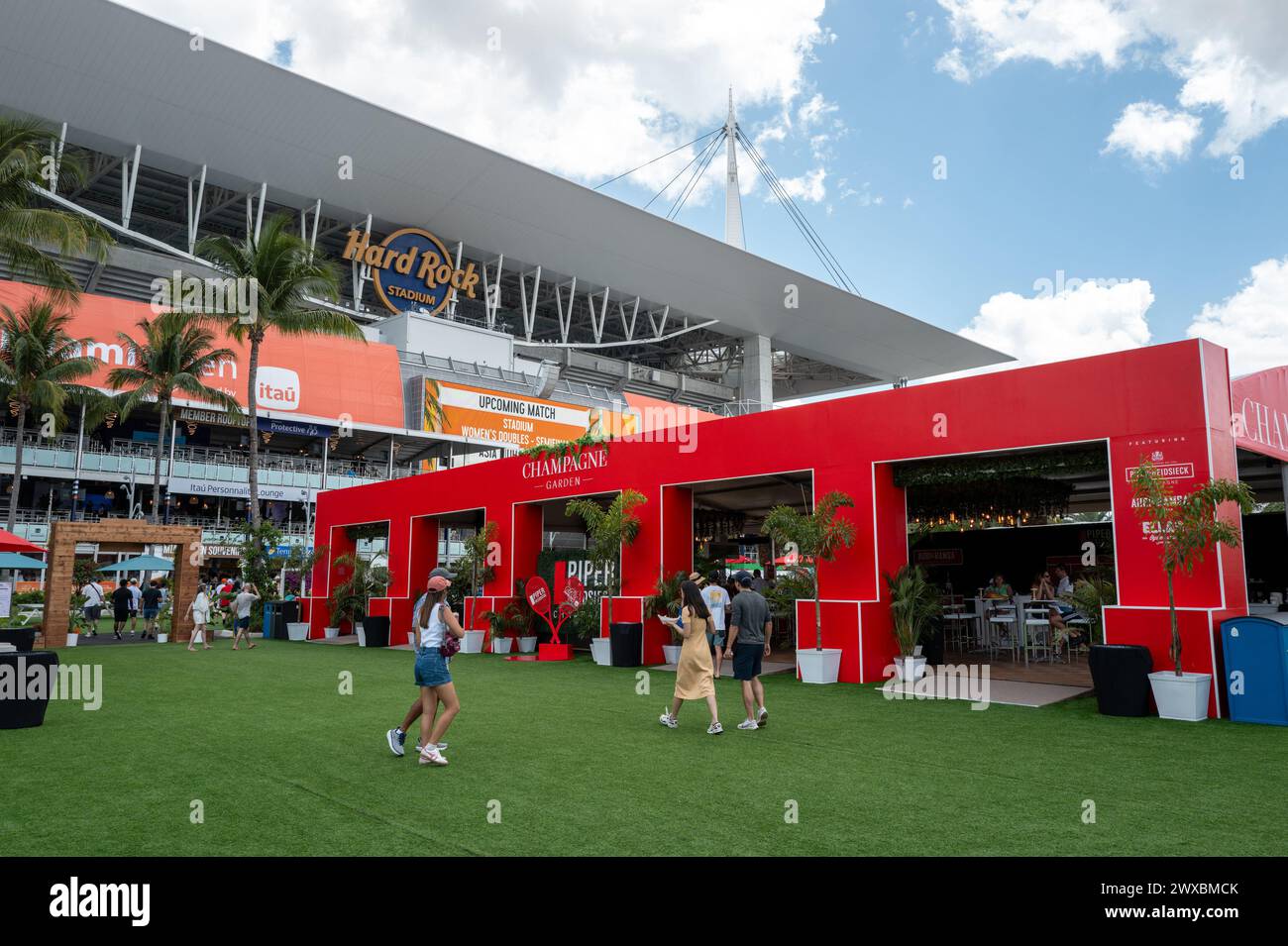 Miami open hard rock general hi-res stock photography and images - Alamy