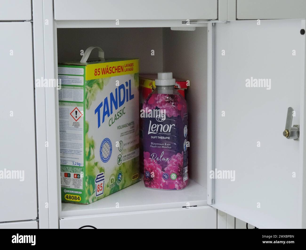 Anton Geisser 29.03.2024 Bild : Tandil Waschpulver - Lenor Weichspueler ...