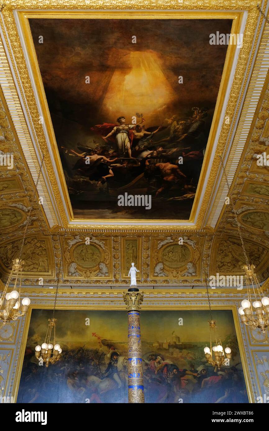 The coronation room hi-res stock photography and images - Alamy