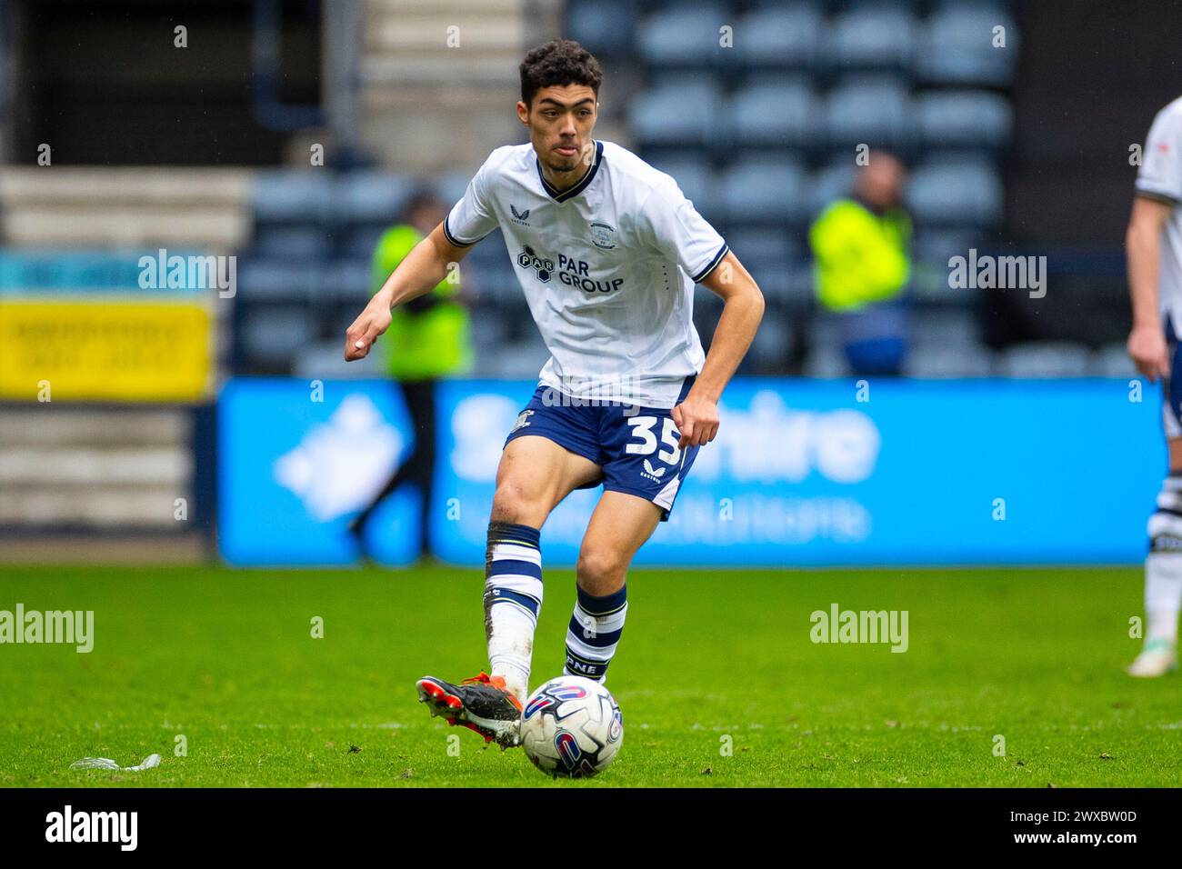 Noah mawene hi-res stock photography and images - Alamy