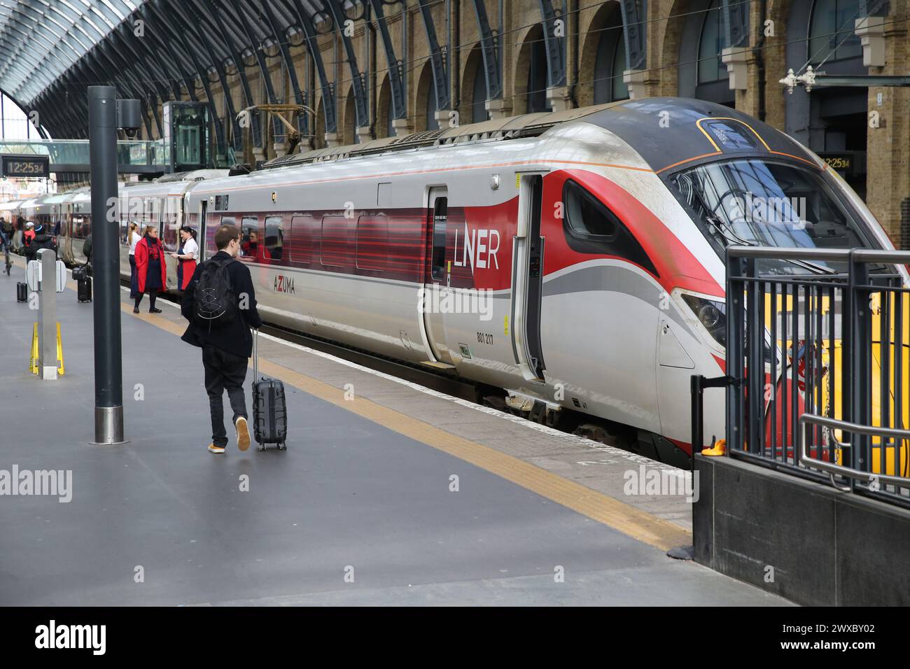 A LNER train waiting at King's Cross station in London Stock Photo - Alamy