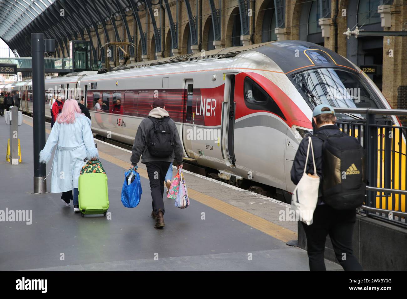 A LNER train waiting at King's Cross station in London Stock Photo - Alamy