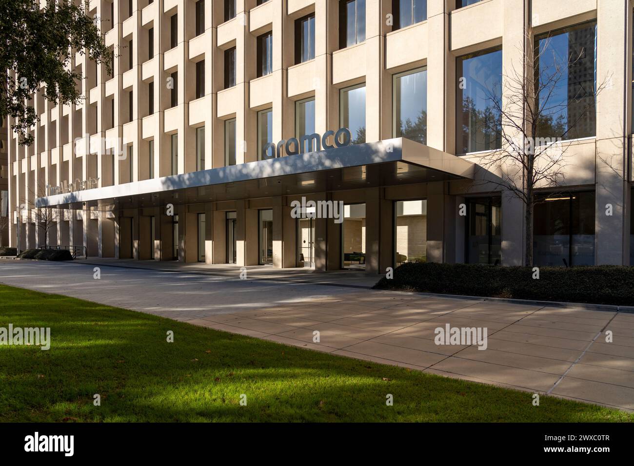 Saudi aramco logo hi-res stock photography and images - Alamy