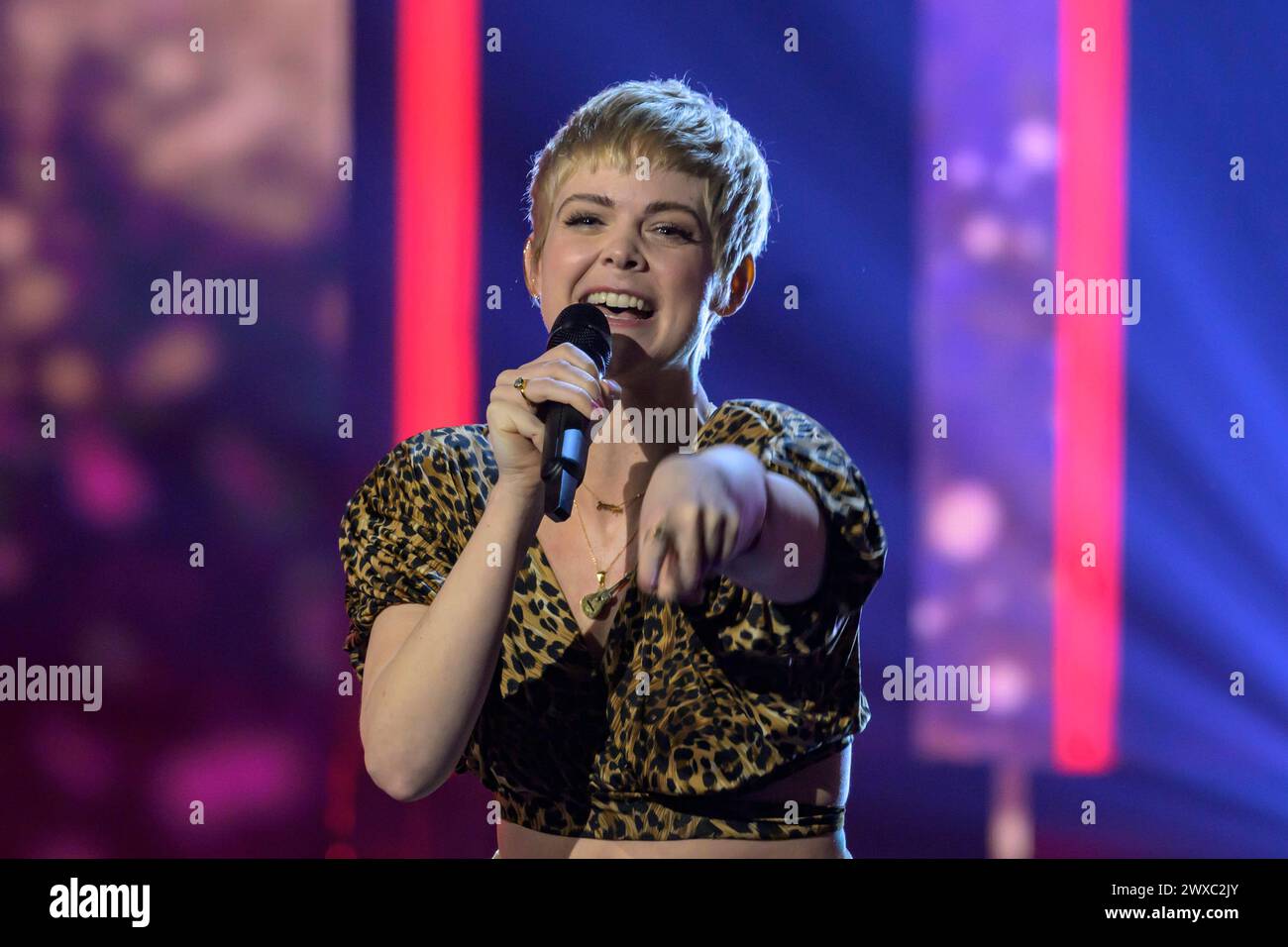 Jennifer Siemann - Saengerin, zu Gast, Beatrice Egli Show, TV ...