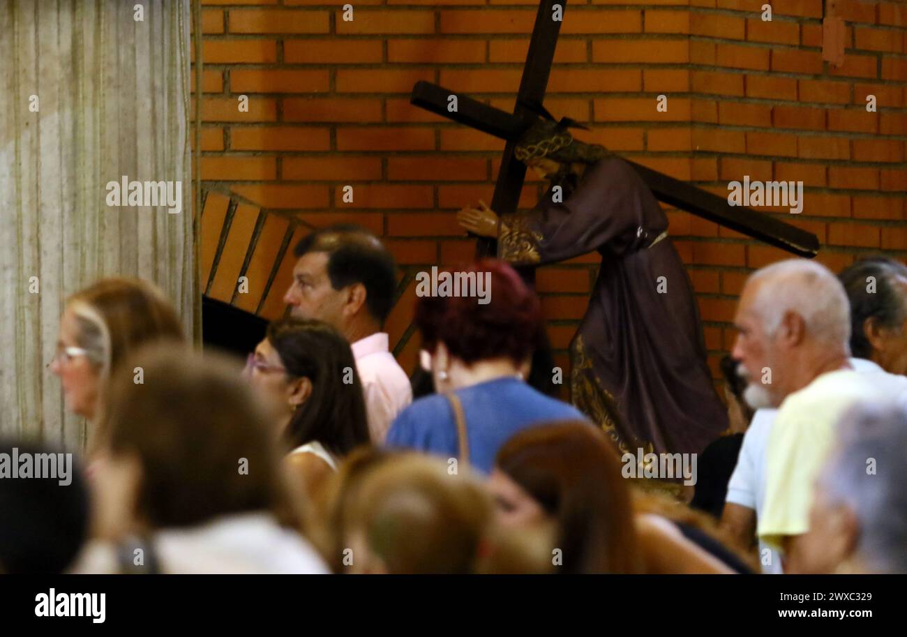 Jesus walked to calvary hi-res stock photography and images - Alamy
