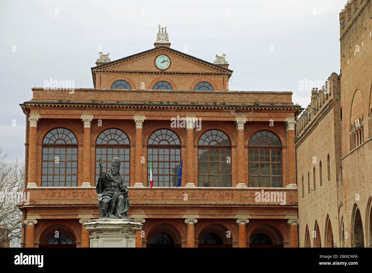 New municipal theatre hi-res stock photography and images - Alamy