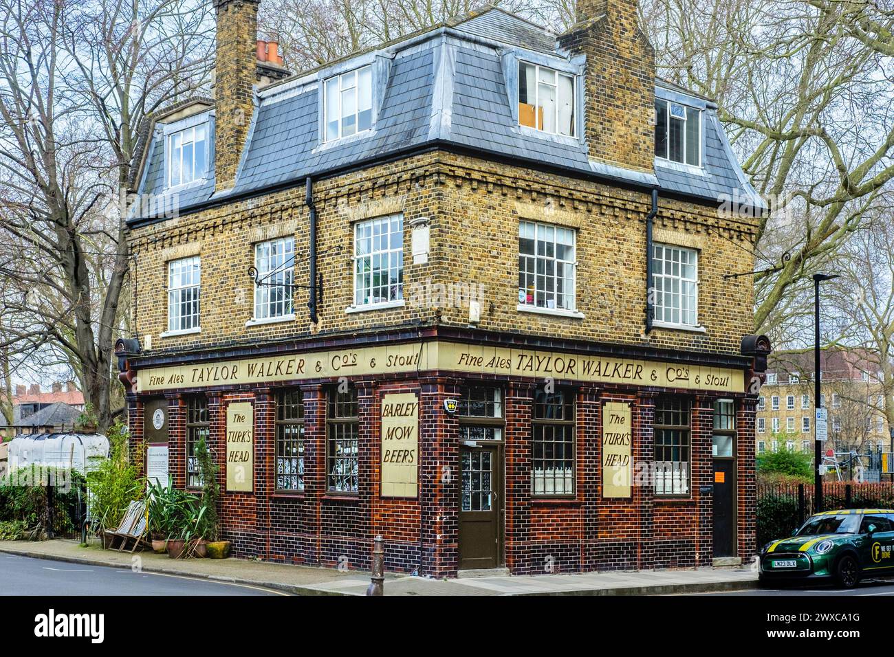 Turks head hi-res stock photography and images - Alamy