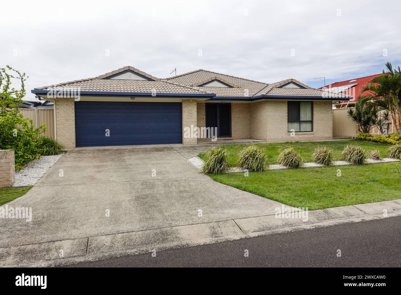 Australia single story house hi-res stock photography and images - Alamy