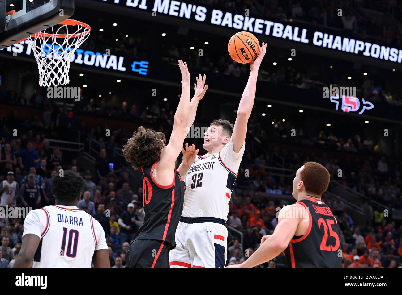 TD Garden. 28th Mar, 2024. Boston, Mass: Connecticut Huskies center ...