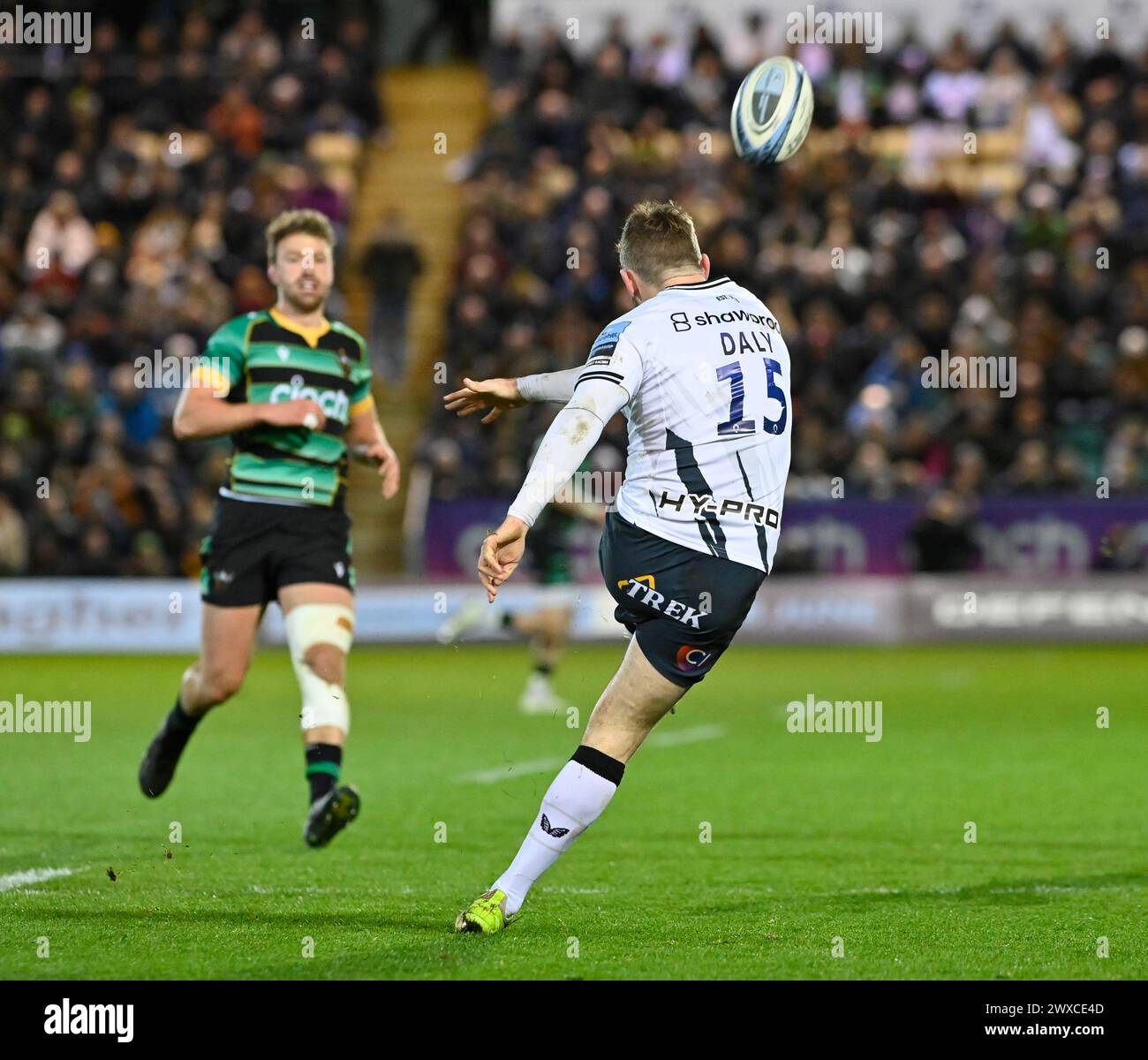 Northampton ENGLAND - March 29-2024 : Elliot Daly of Saracens in action ...