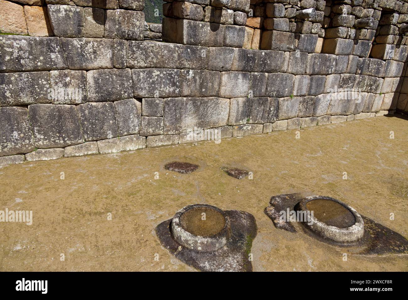 Machu Picchu, Peru. 6th Jan, 2024. Water mirrors in historic Sanctuary ...