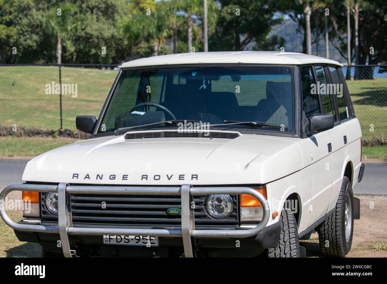 1989 white Range Rover, classic vehicle, parked in Palm Beach,Sydney ...