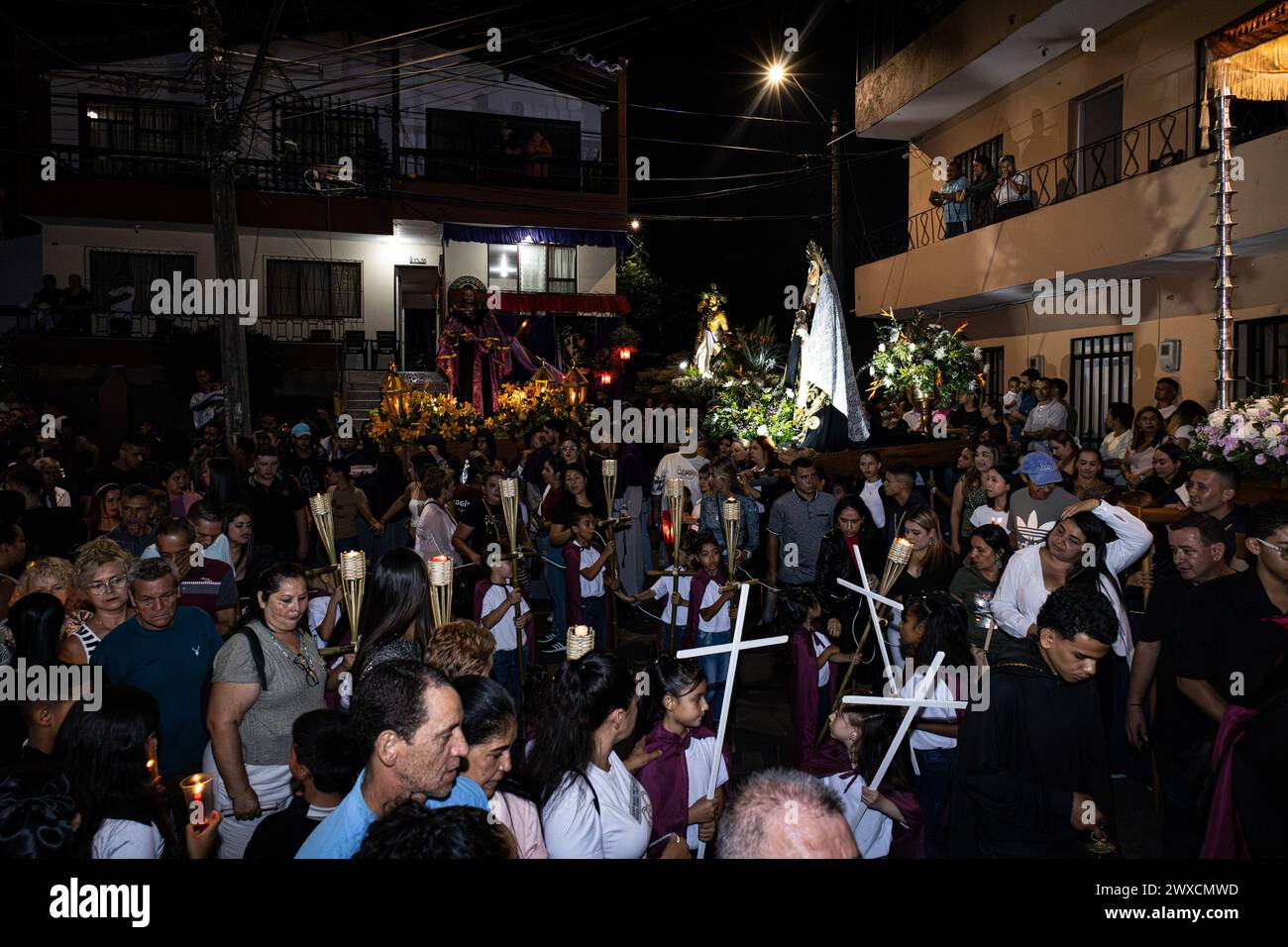 Medellin, Colombia. 28th Mar, 2024. Colombians celebrate the holy ...