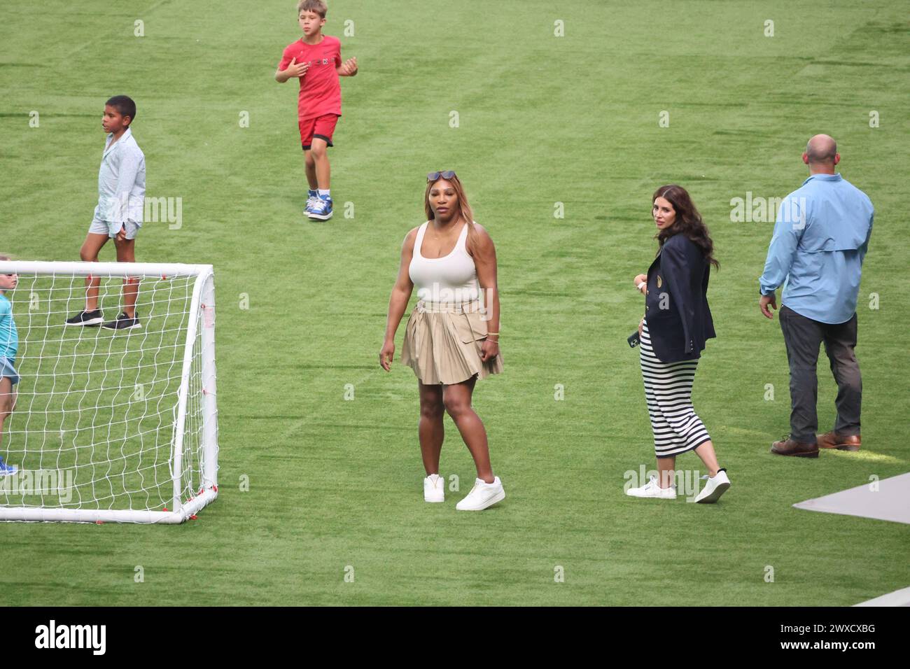 Miami open presented by itau 2024 day 14 hi-res stock photography and ...