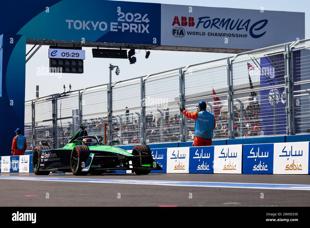 16 BUEMI Sebastien (swi), Envision Racing, Jaguar I-Type 6, action ...