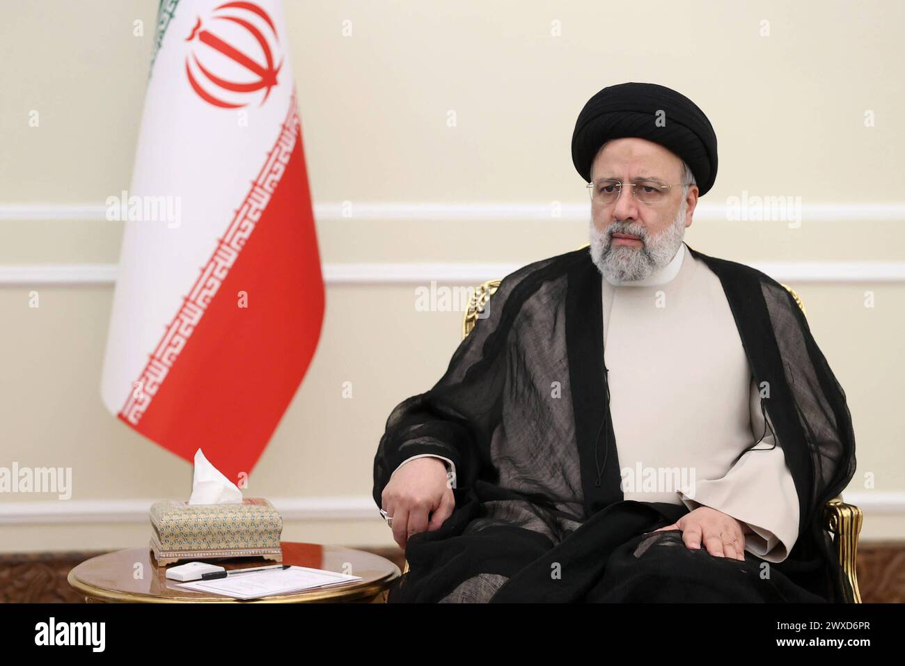 Iranian president Ebrahim Raisi meet with Ziad al-Nakhalah, leader of ...
