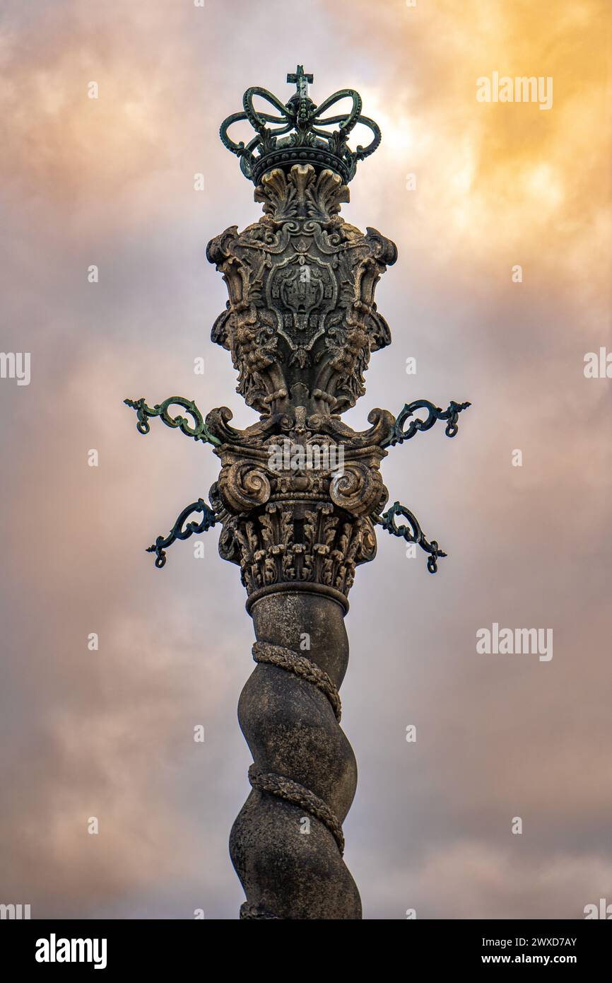Portuguese stone carving hi-res stock photography and images - Alamy