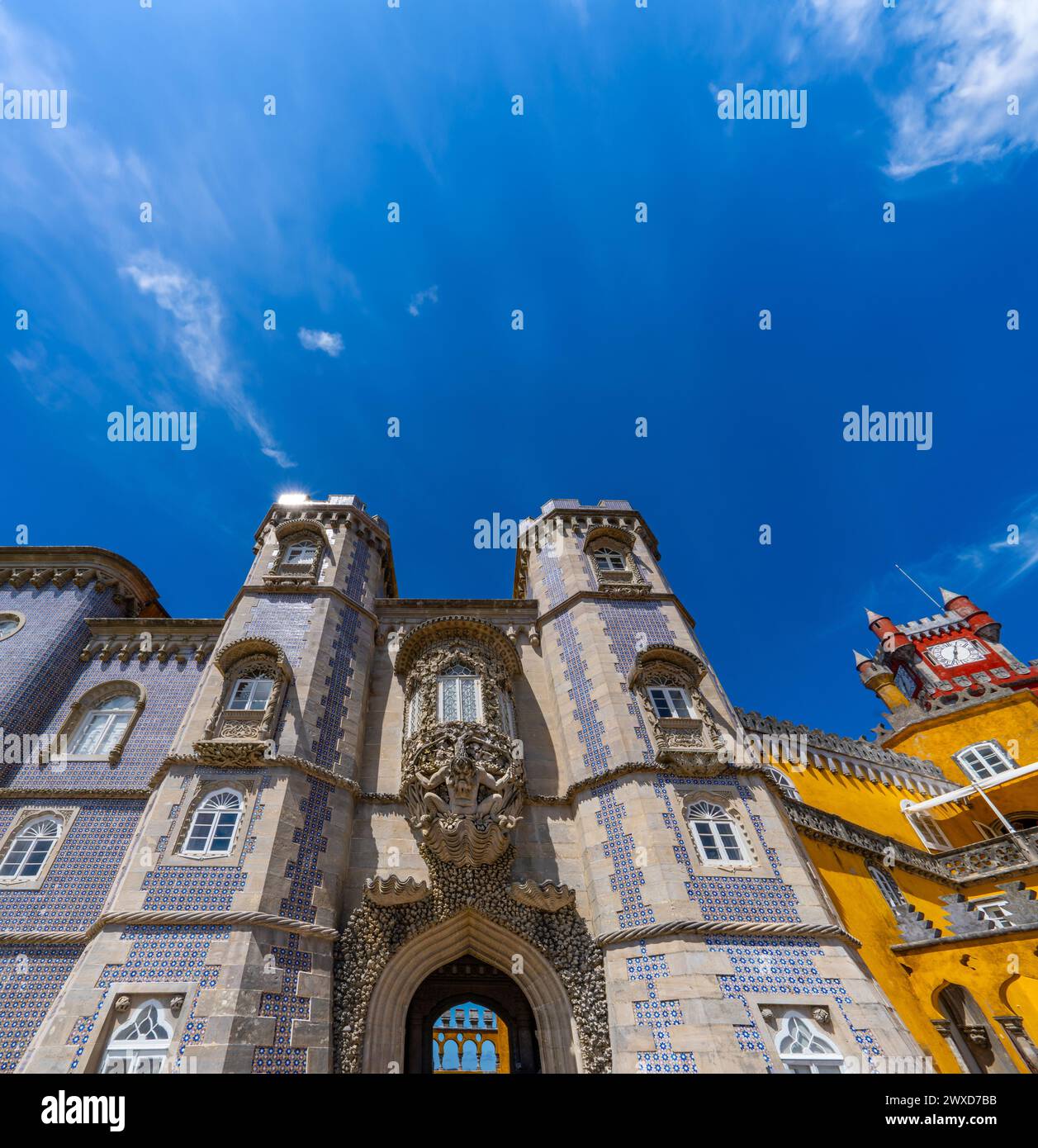 Estatua del triton hi-res stock photography and images - Alamy