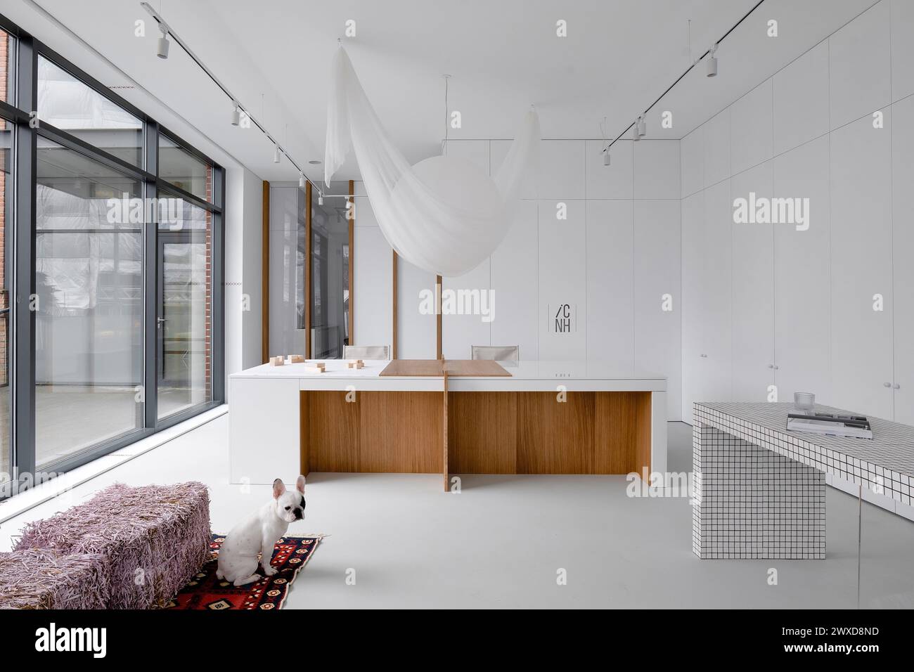Light minimalist office Interior design Stock Photo - Alamy