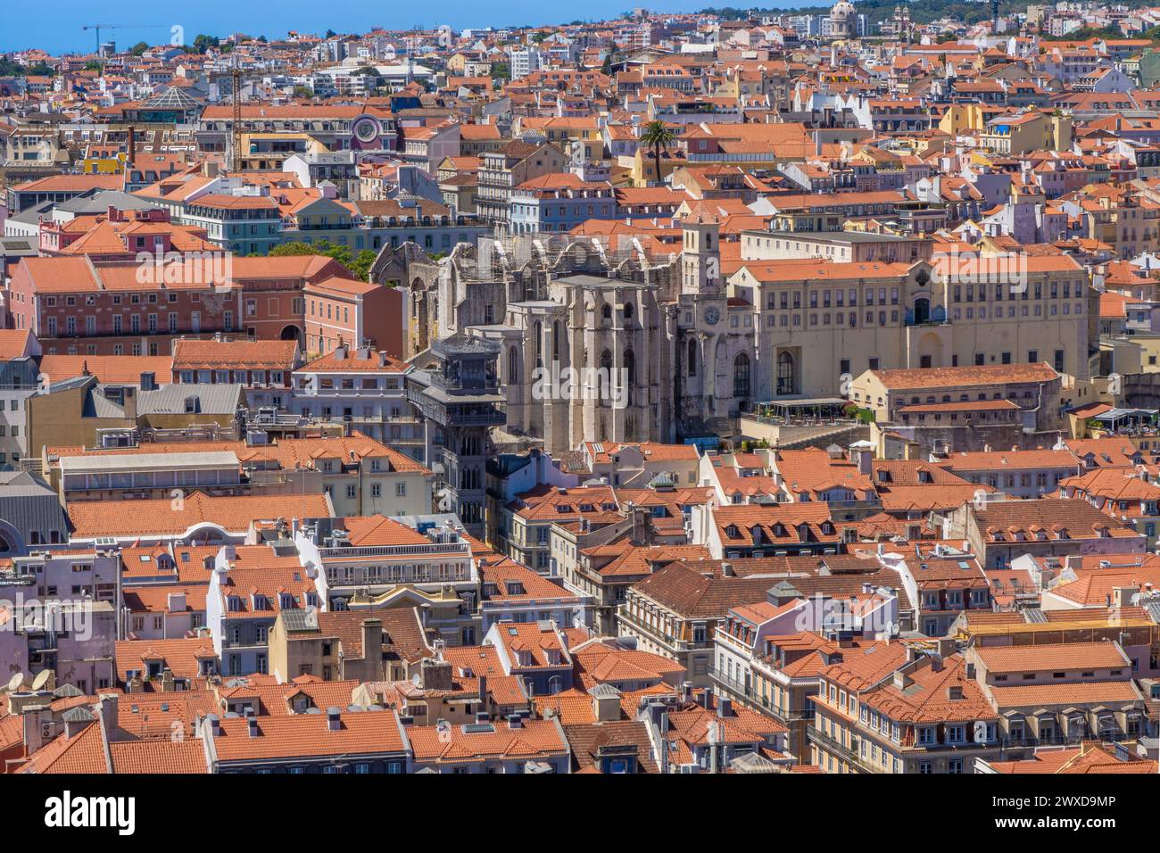Convento do carmo and elevador de santa justa hi-res stock photography ...