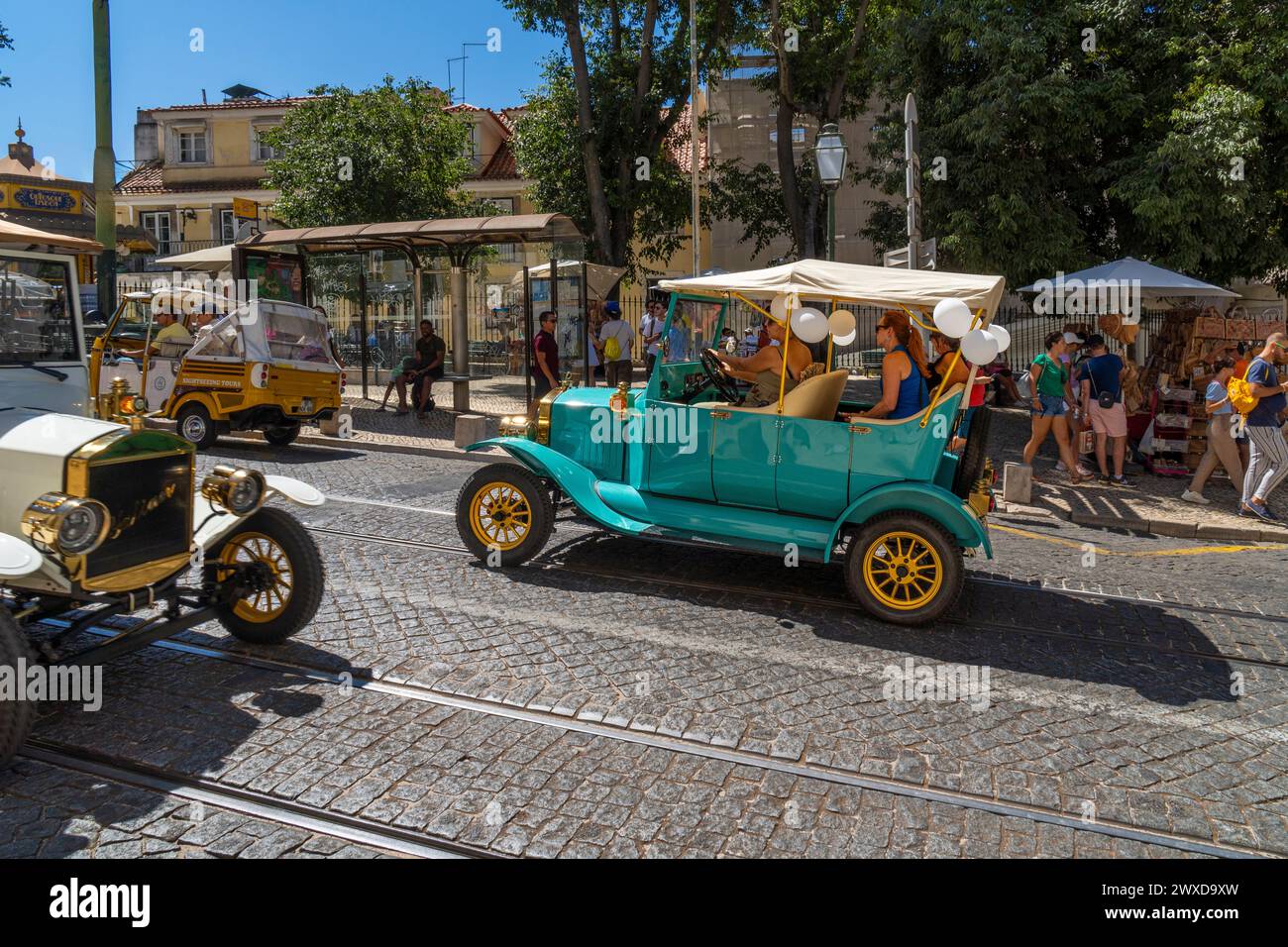 Turquoise locomotive hi-res stock photography and images - Alamy