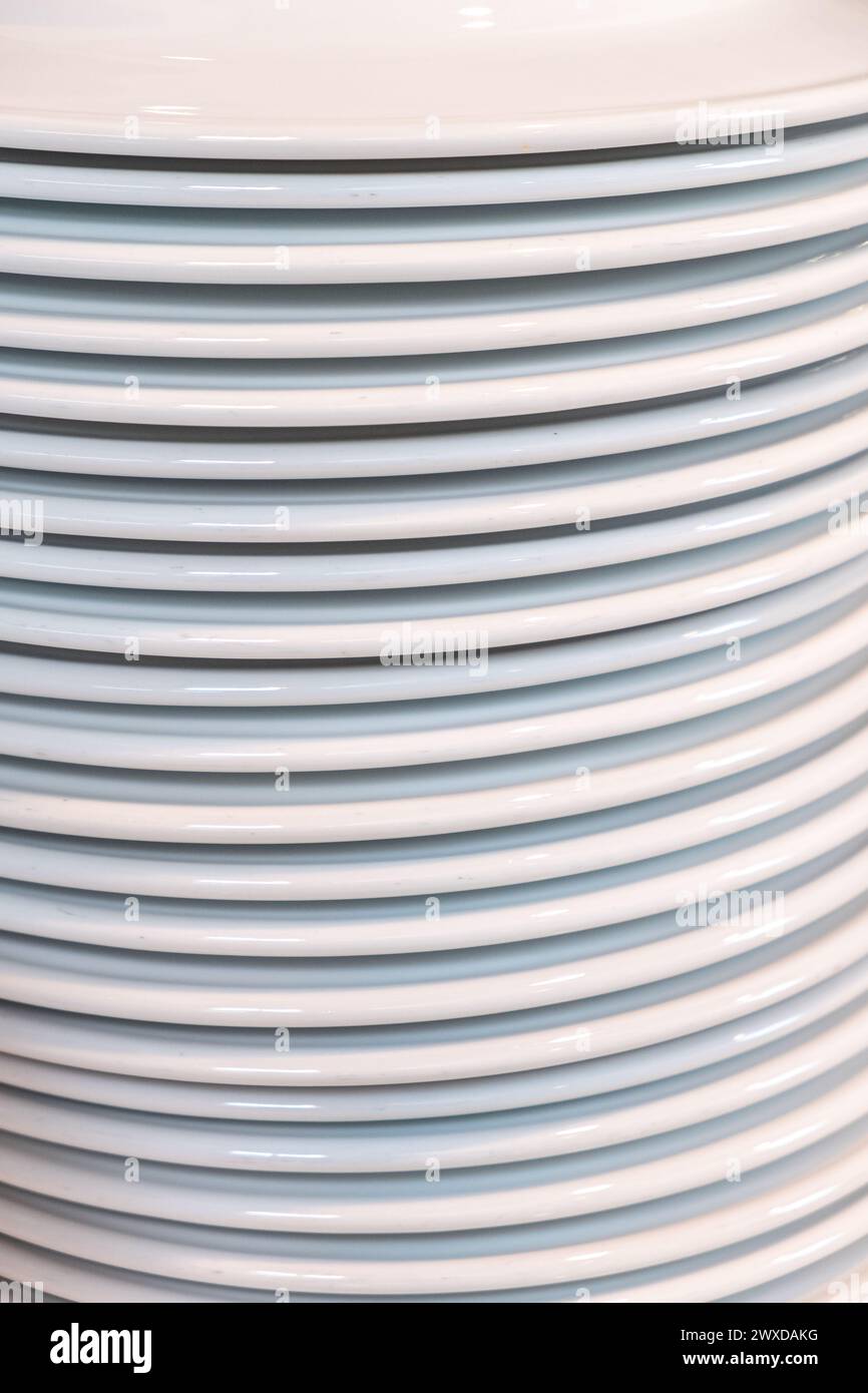 Piled dishes hi-res stock photography and images - Alamy