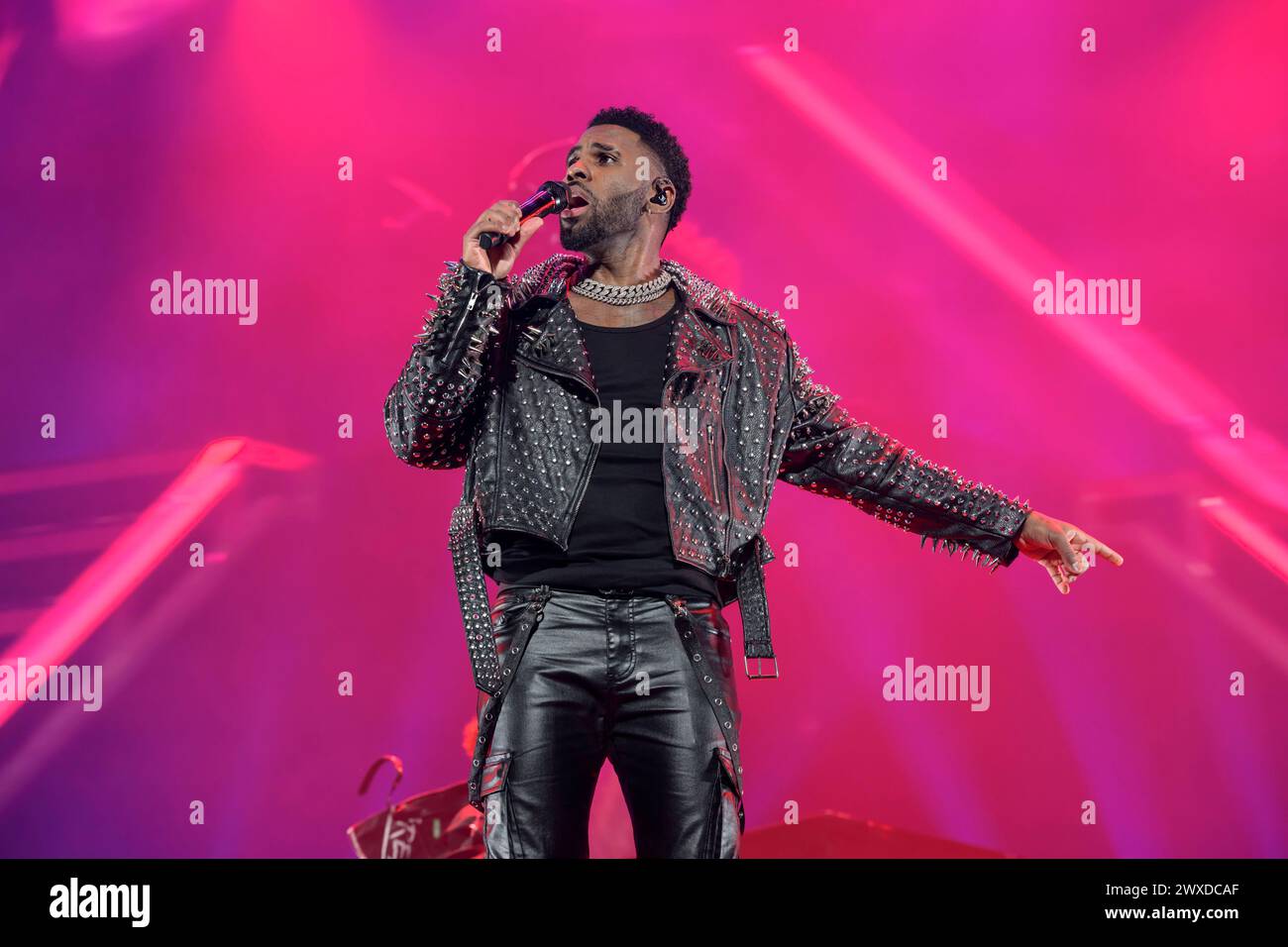 Jason Derulo Nu King Tour 2024 live in der Olympiahalle, München am 26. ...