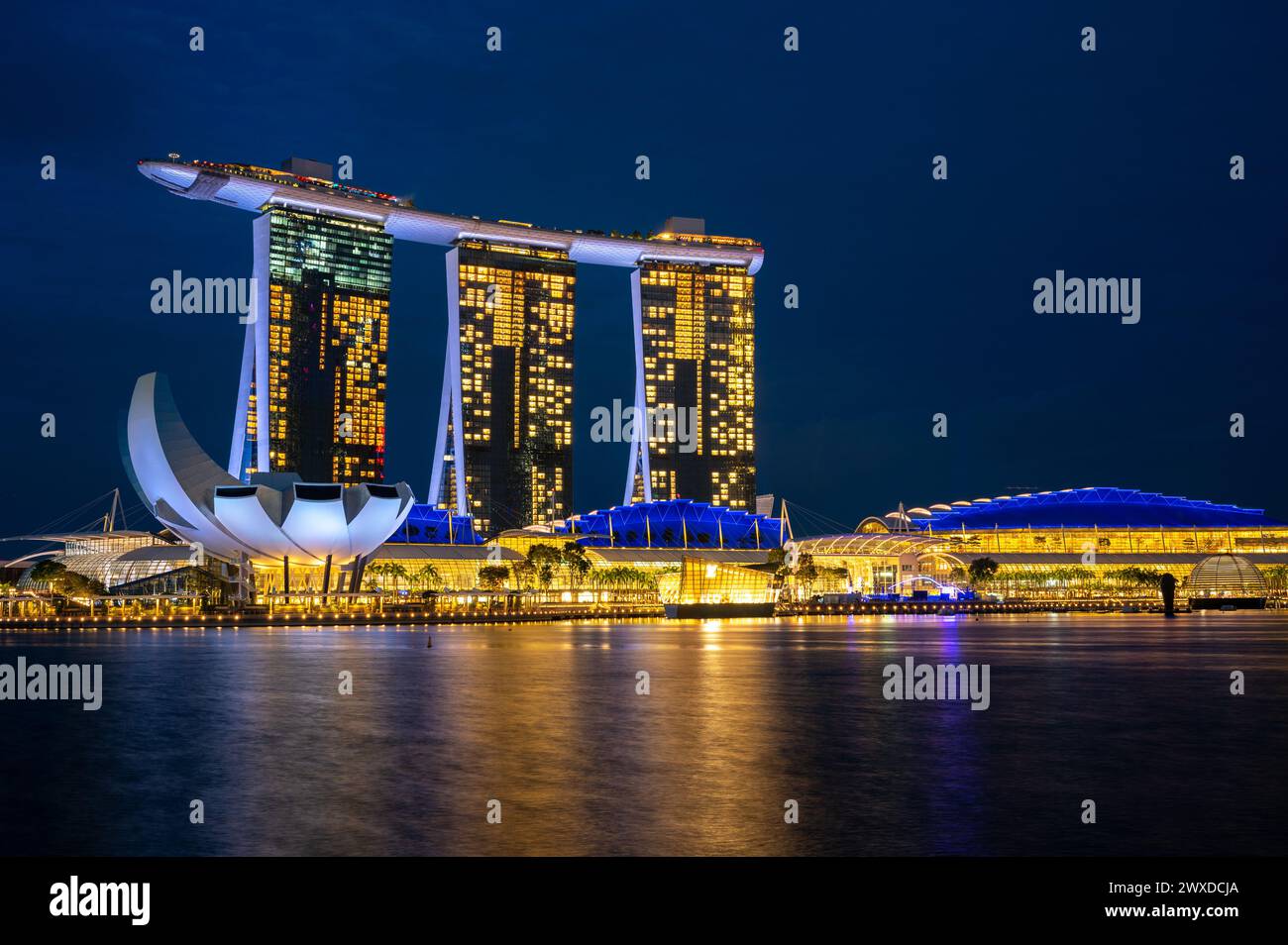 Marina Bay Sands hotel, Singapore Stock Photo - Alamy