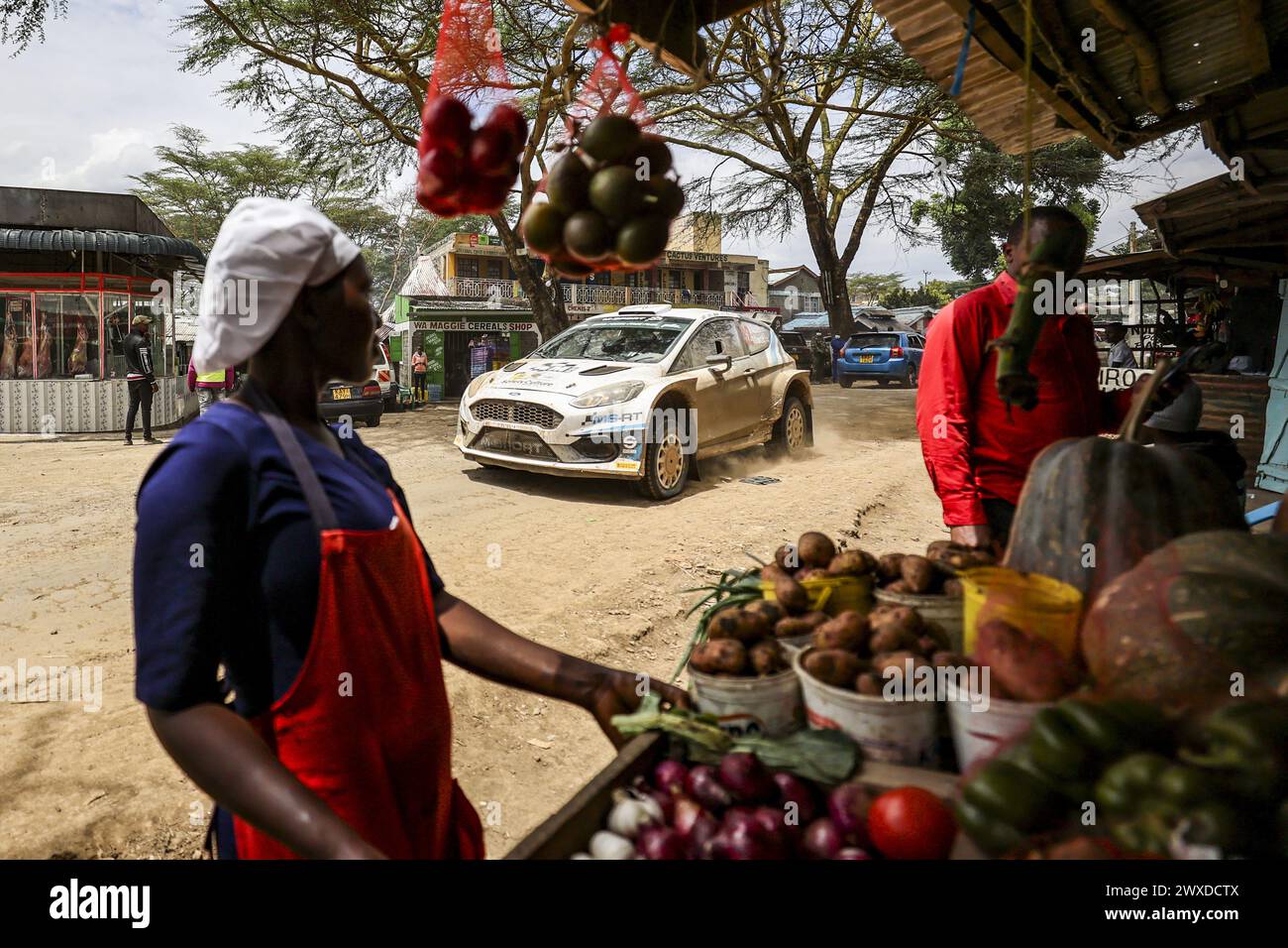 32 Georgios VASILAKIS, Nikolaos INTZOGLOU, Ford Fiesta Mk II Rally2 ...