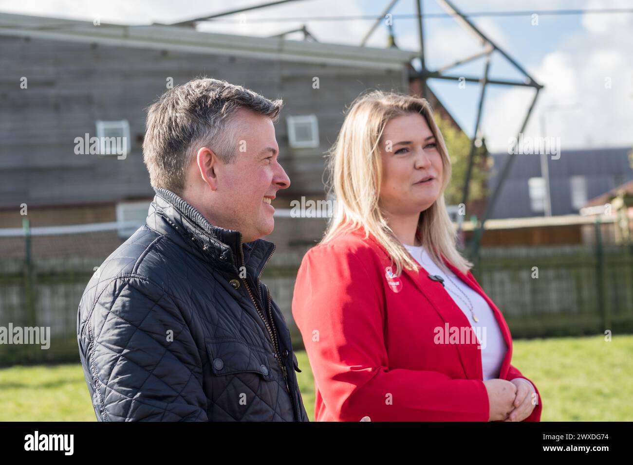 Red wall seat of ashfield hi-res stock photography and images - Alamy