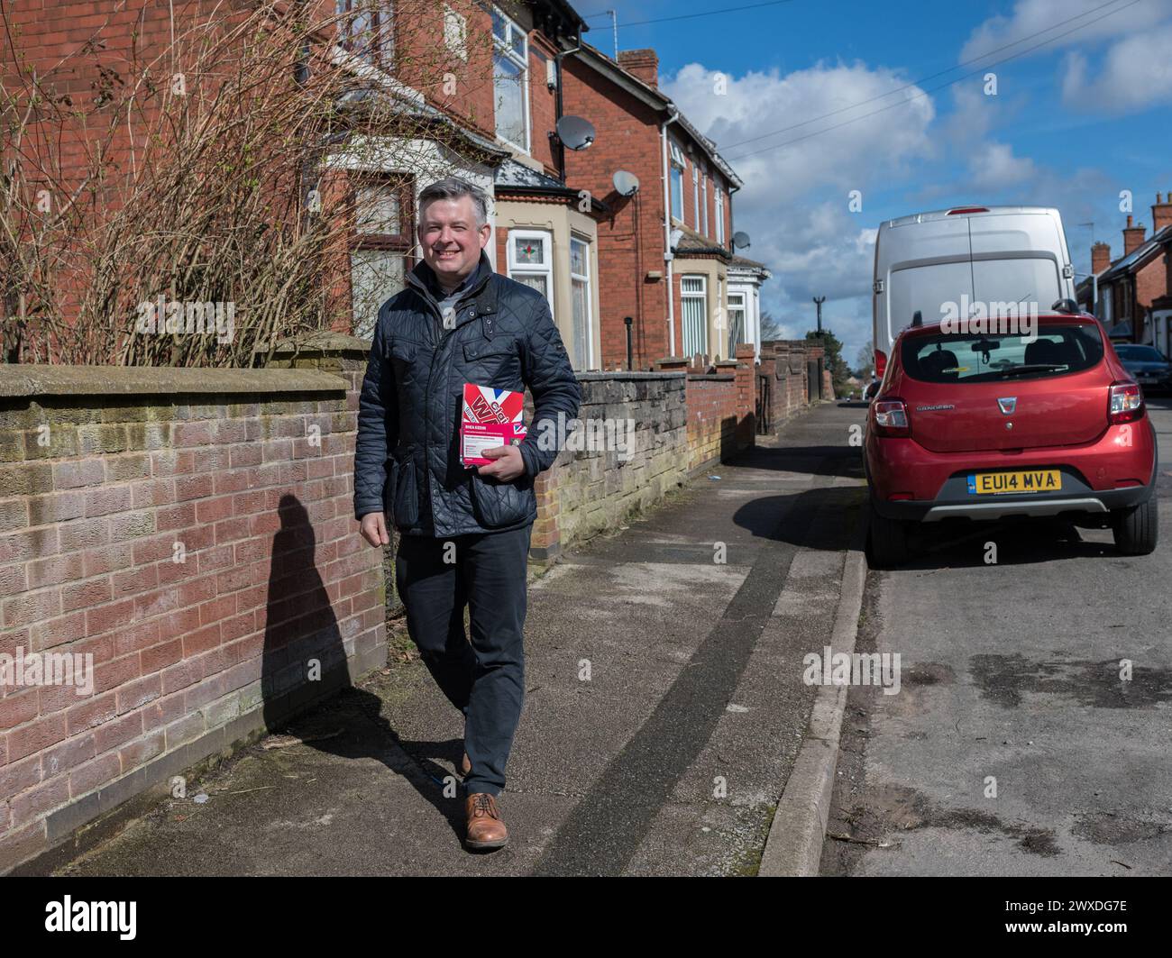 Cabinet canvassing hi-res stock photography and images - Alamy