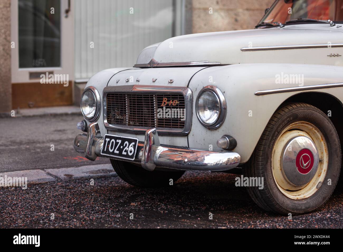 Old volvo car hi-res stock photography and images - Alamy
