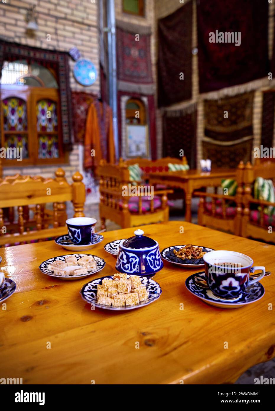 Uzbek hi-res stock photography and images - Alamy