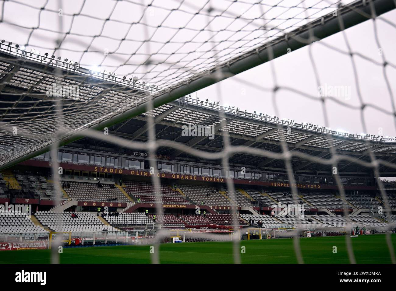 Interno stadio hi-res stock photography and images - Alamy
