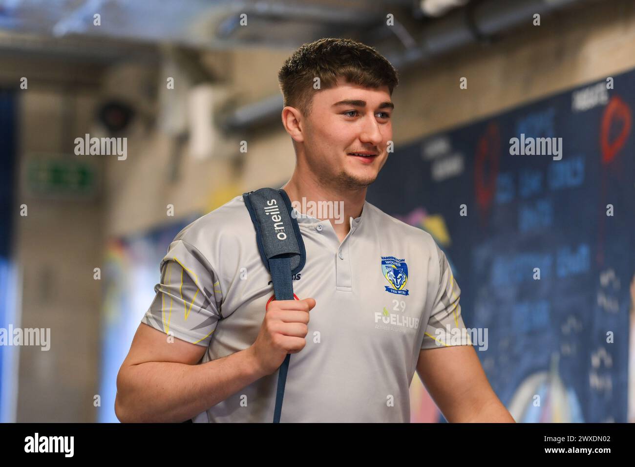 Tom Whitehead of Warrington Wolves arrives ahead of the Betfred Super ...