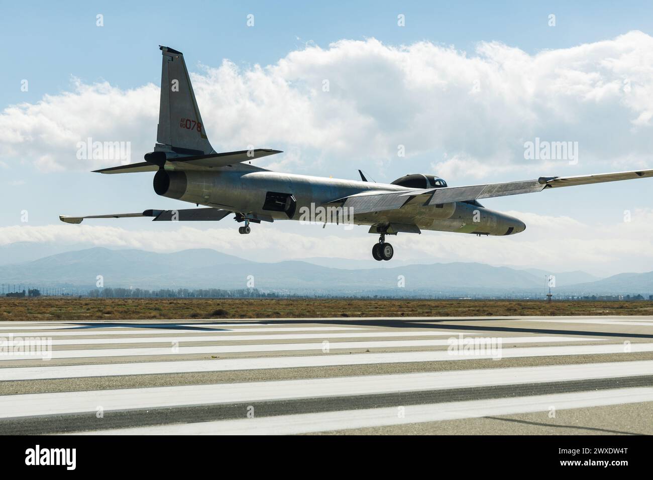 A TU-2S Dragon Lady assigned to the 9th Reconnaissance Wing, Beale Air ...