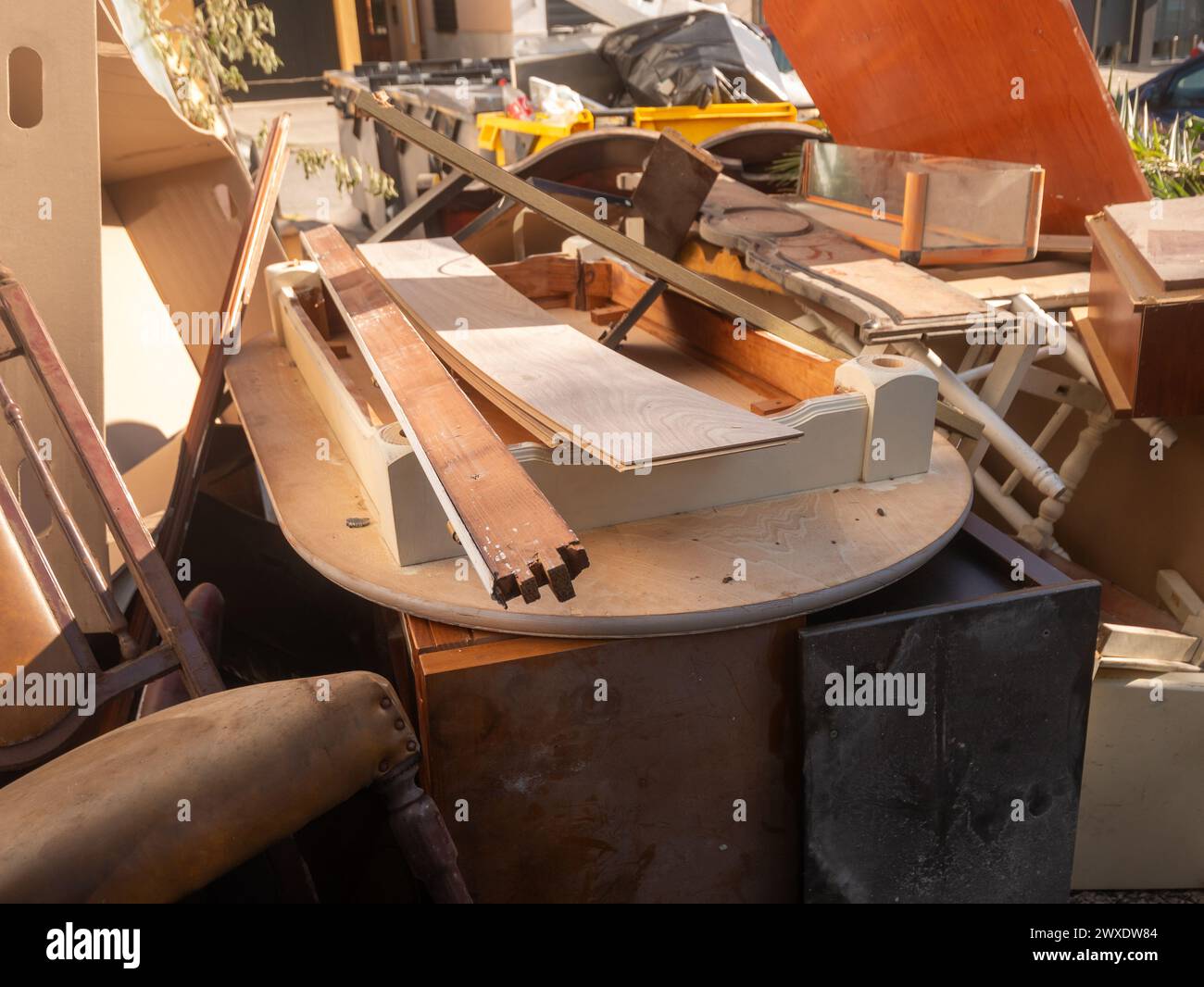 Bulky Waste, Clearing Out Stock Photo - Alamy