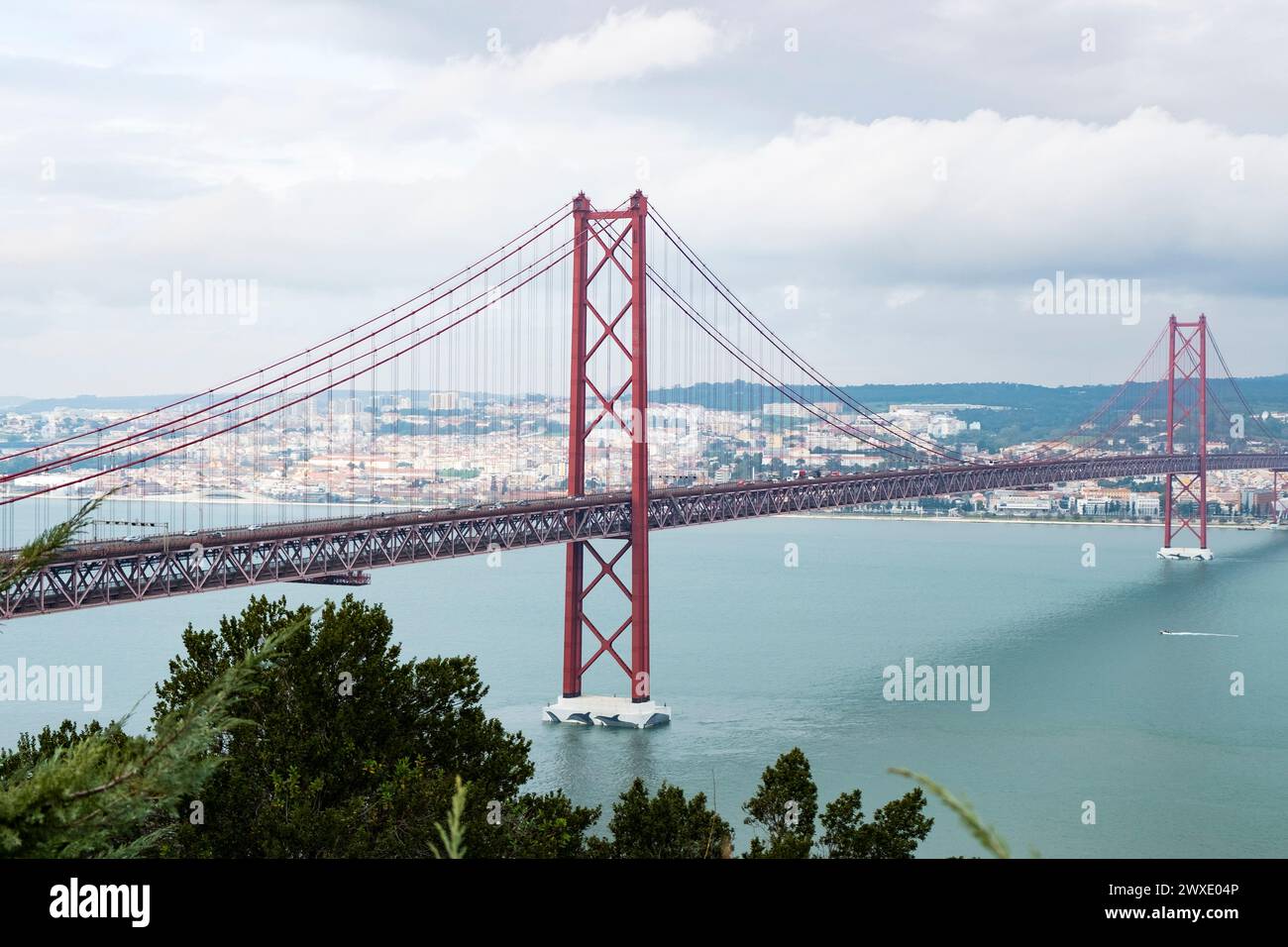 Modern bridge On April 25 in Lisbon, the capital of Portugal, in cloudy ...