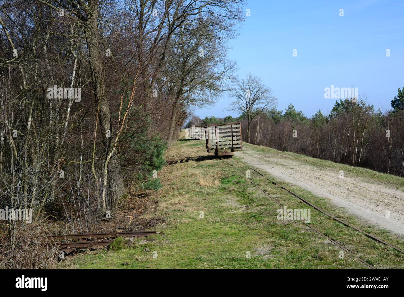 Uchter Moor, Wagen auf schienen die früher zum Transport von Torf ...
