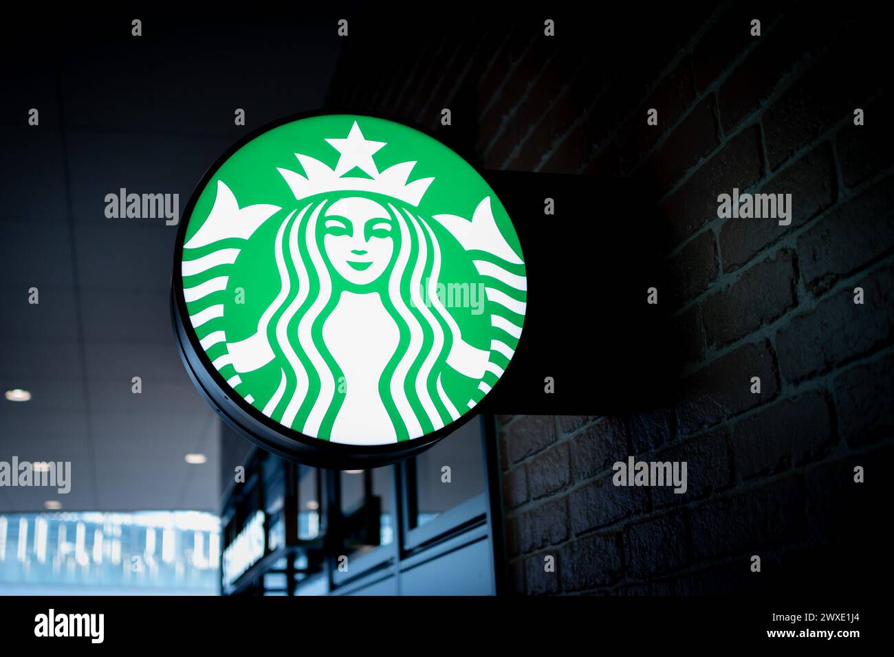 Starbucks coffee shop sign hi-res stock photography and images - Alamy