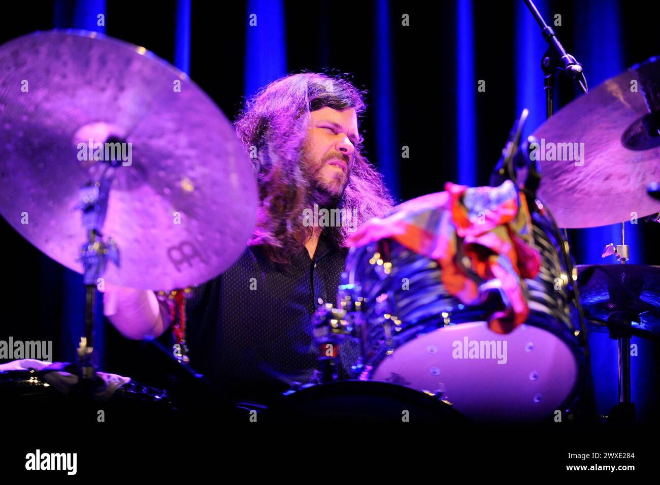 Der amerikanische Jazz-Schlagzeuger Josh Dion im Oberhausener Ebertbad ...