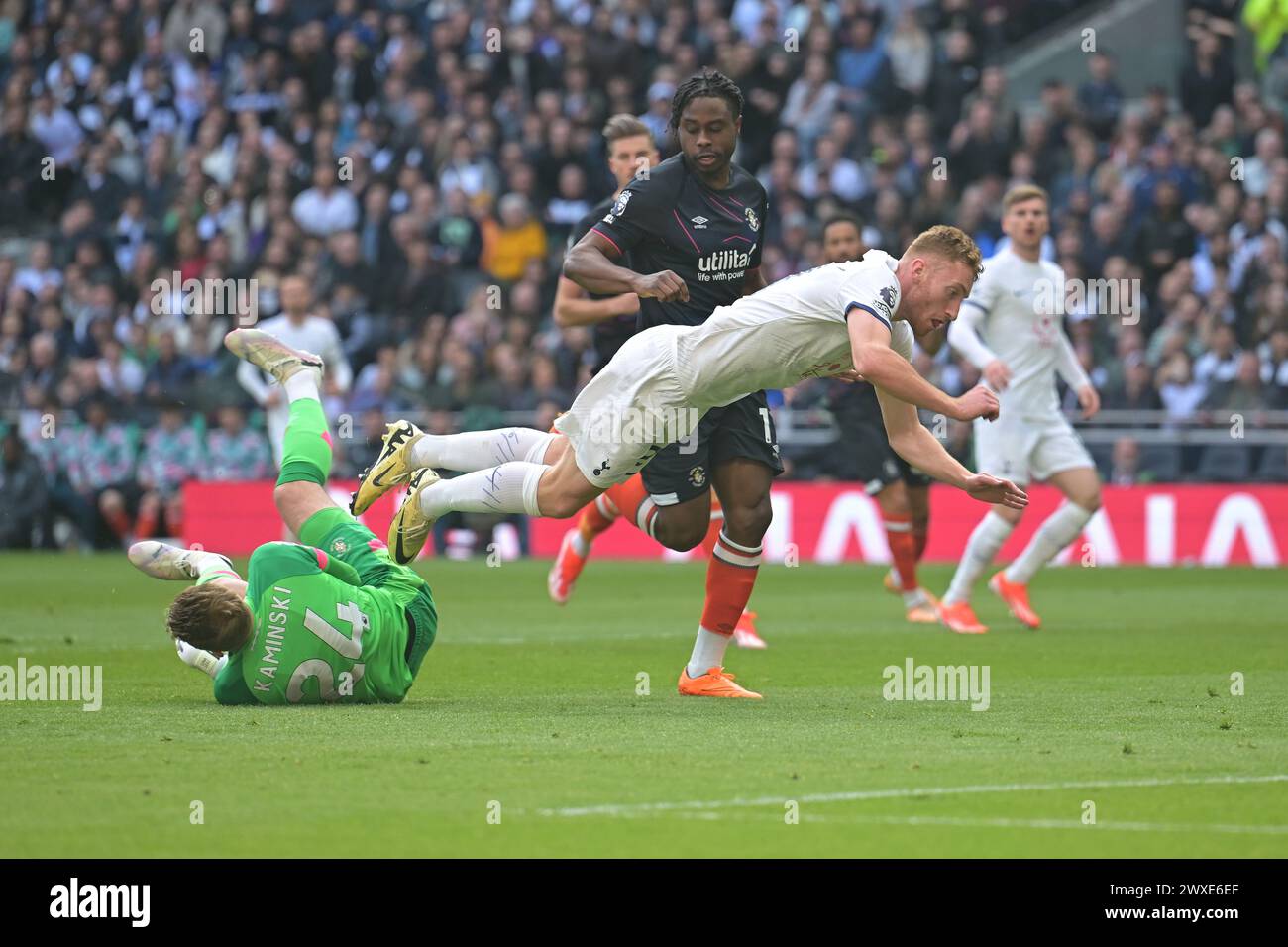 Thomas kaminski luton town hi-res stock photography and images - Alamy
