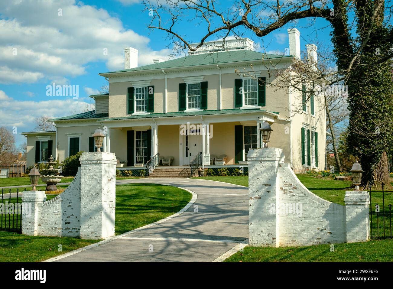 Town of wytheville hi-res stock photography and images - Alamy