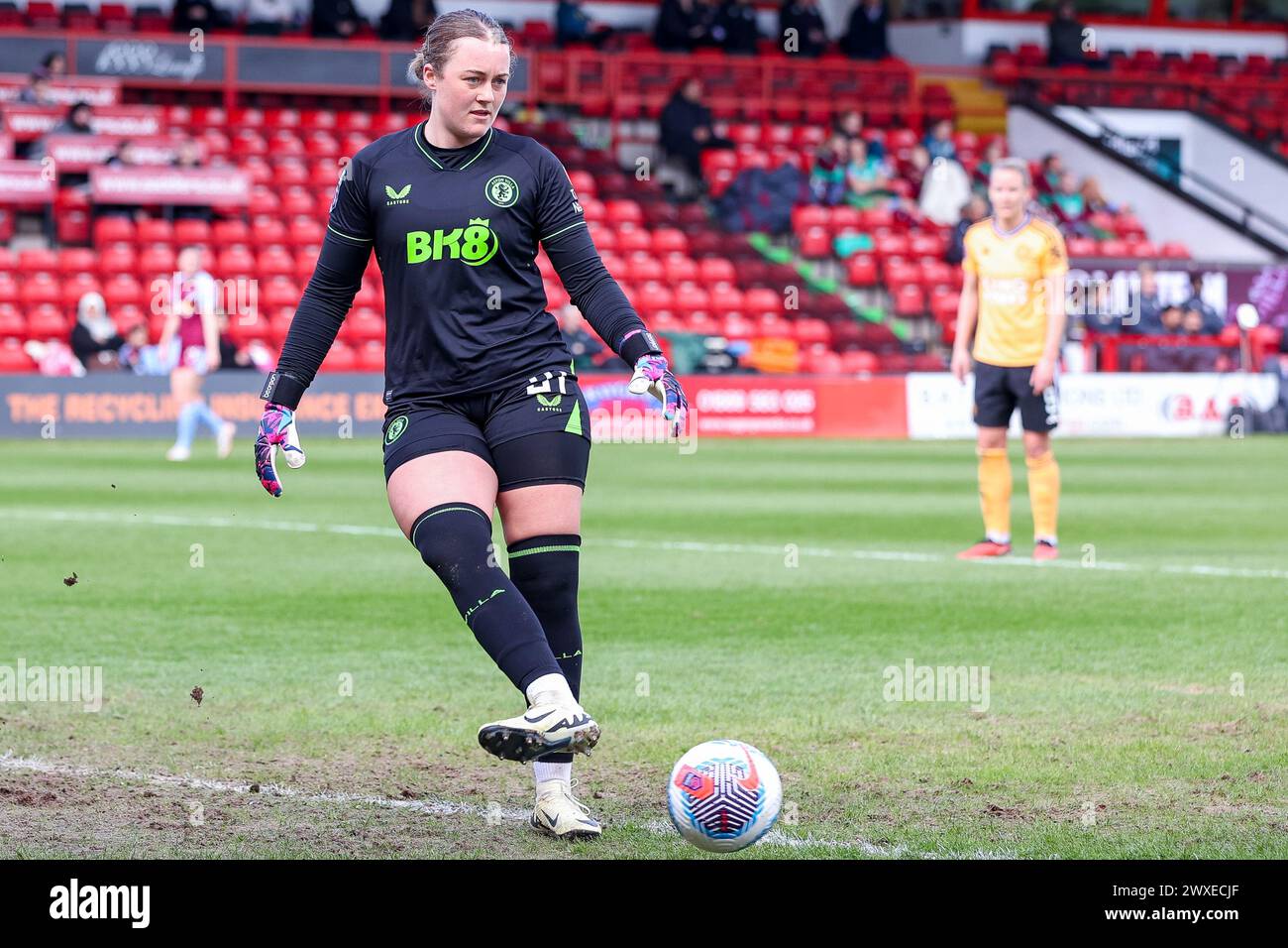 Walsall, UK. 30th Mar, 2024. Aston Villa's goalkeeper, Anna Leat in ...