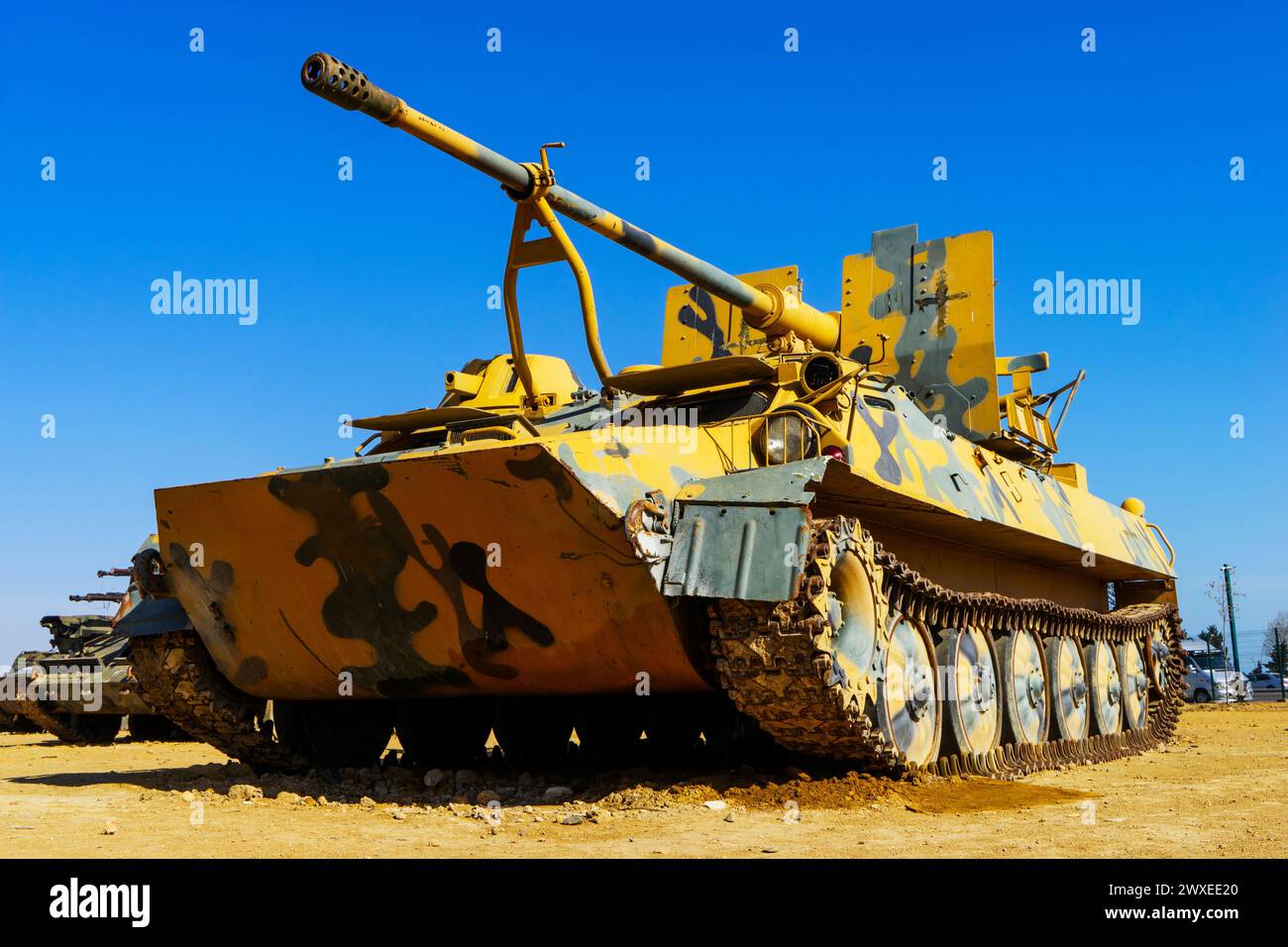 Battlefield tanks and technology. military technology. Wide image for ...
