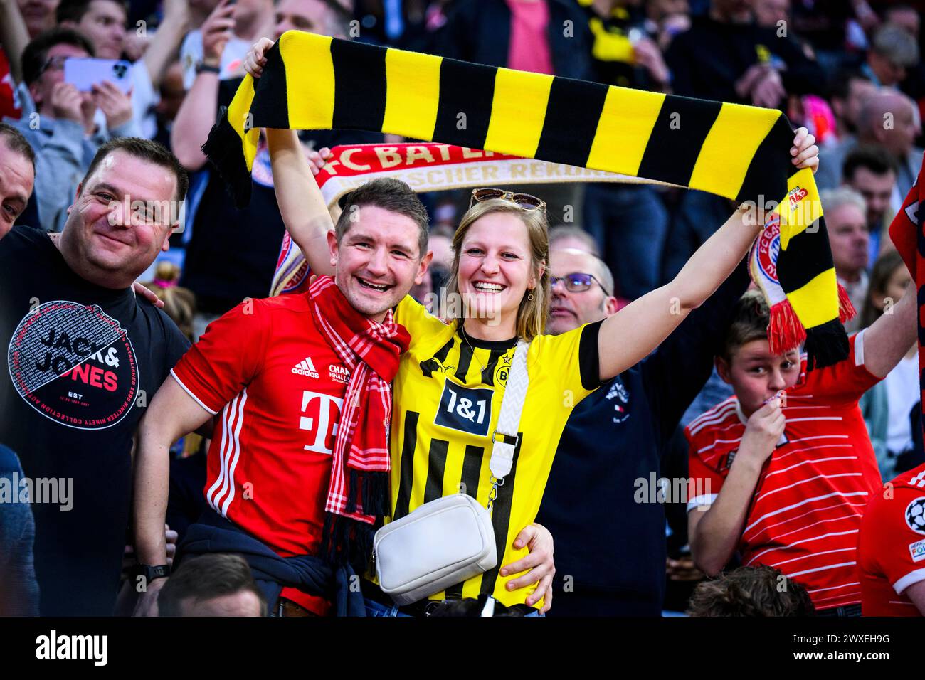 Munich, Germany. 30th Mar, 2024. Soccer: Bundesliga, Bayern Munich ...