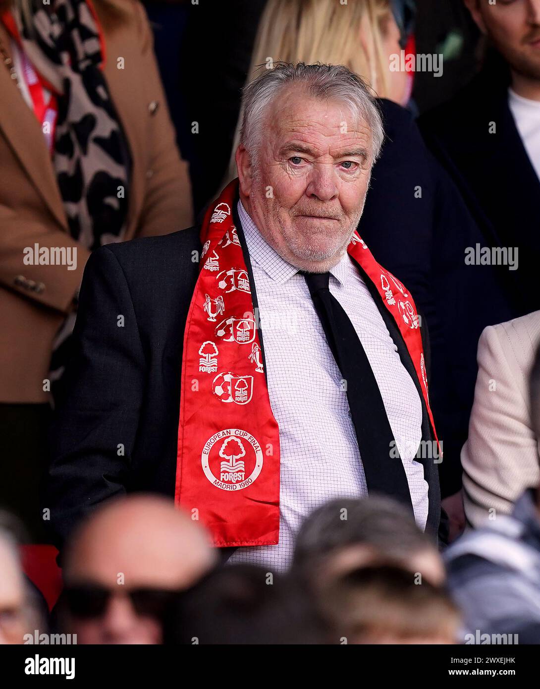 John robertson nottingham forest hi-res stock photography and images ...