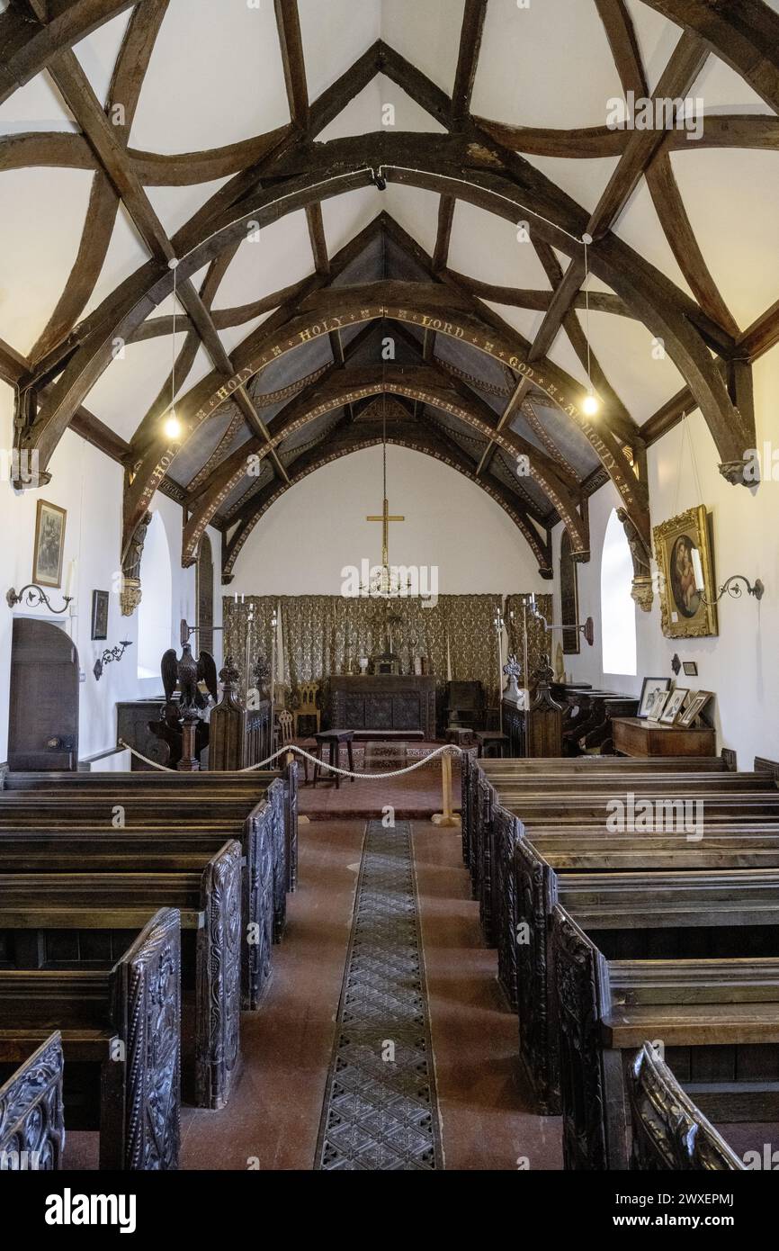 Powderham castle chapel interior hi-res stock photography and images - Alamy