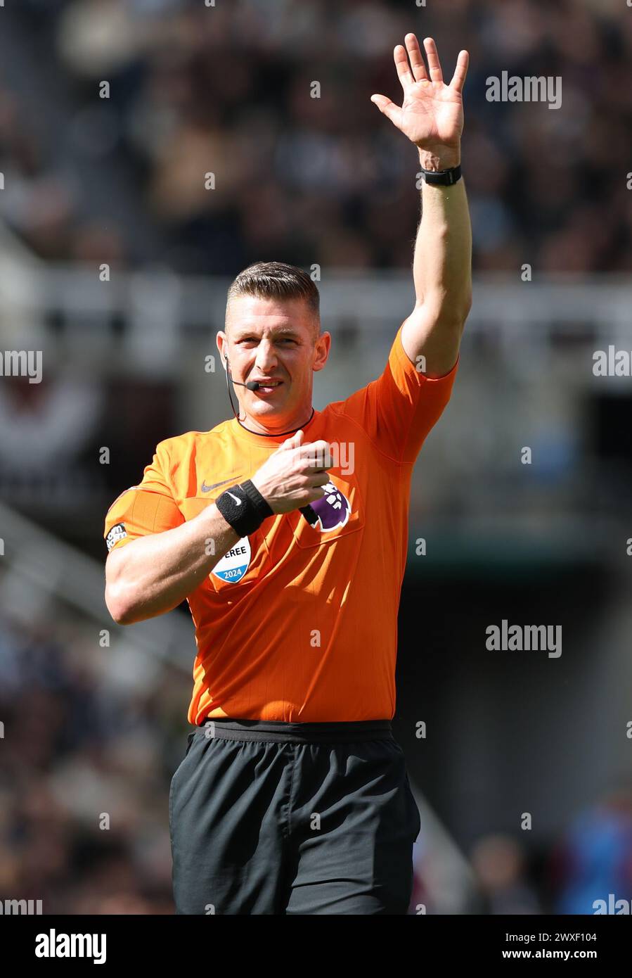 Newcastle Upon Tyne, UK. 30th Mar, 2024. Referee Rob Jones during the Premier League match at St ...